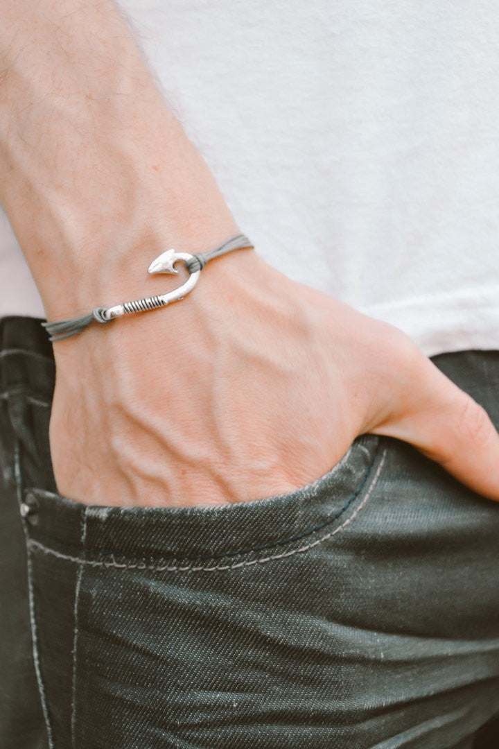 fish hook bracelet men
